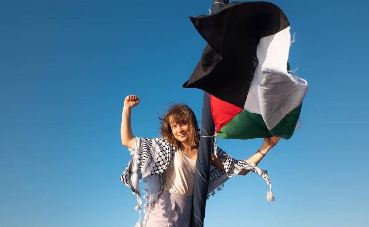 Activistas informan que barcos israelíes rodean navío en el que va Greta Thunberg rumbo a Gaza ...