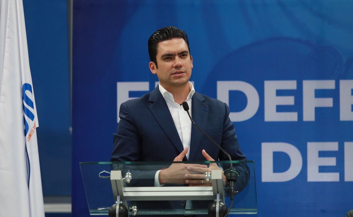 Jorge Romero recibe constancia como el nuevo dirigente nacional del PAN ...