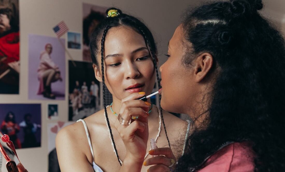 ¿Por qué no debes compartir tu maquillaje?