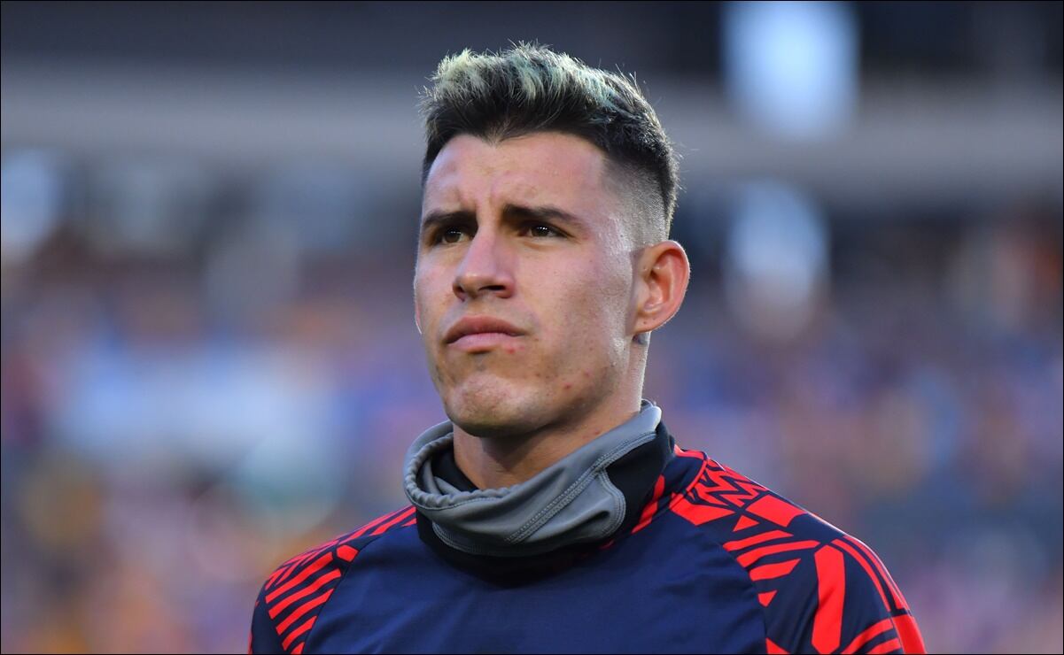 América: Cristian Calderón ya está en Coapa para firmar contrato como ...