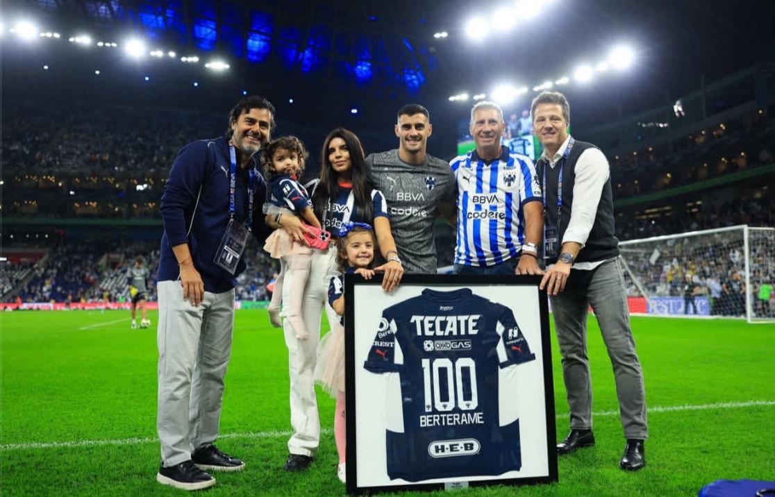 Rayados otorga homenaje a Germán Berterame; el delantero cumplió 100 partidos con Monterrey