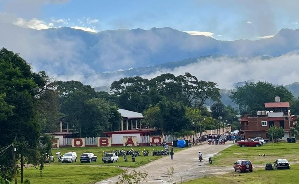 Rinden homenaje a la maestra Fabiola, asesinada en Putla de Guerrero ...