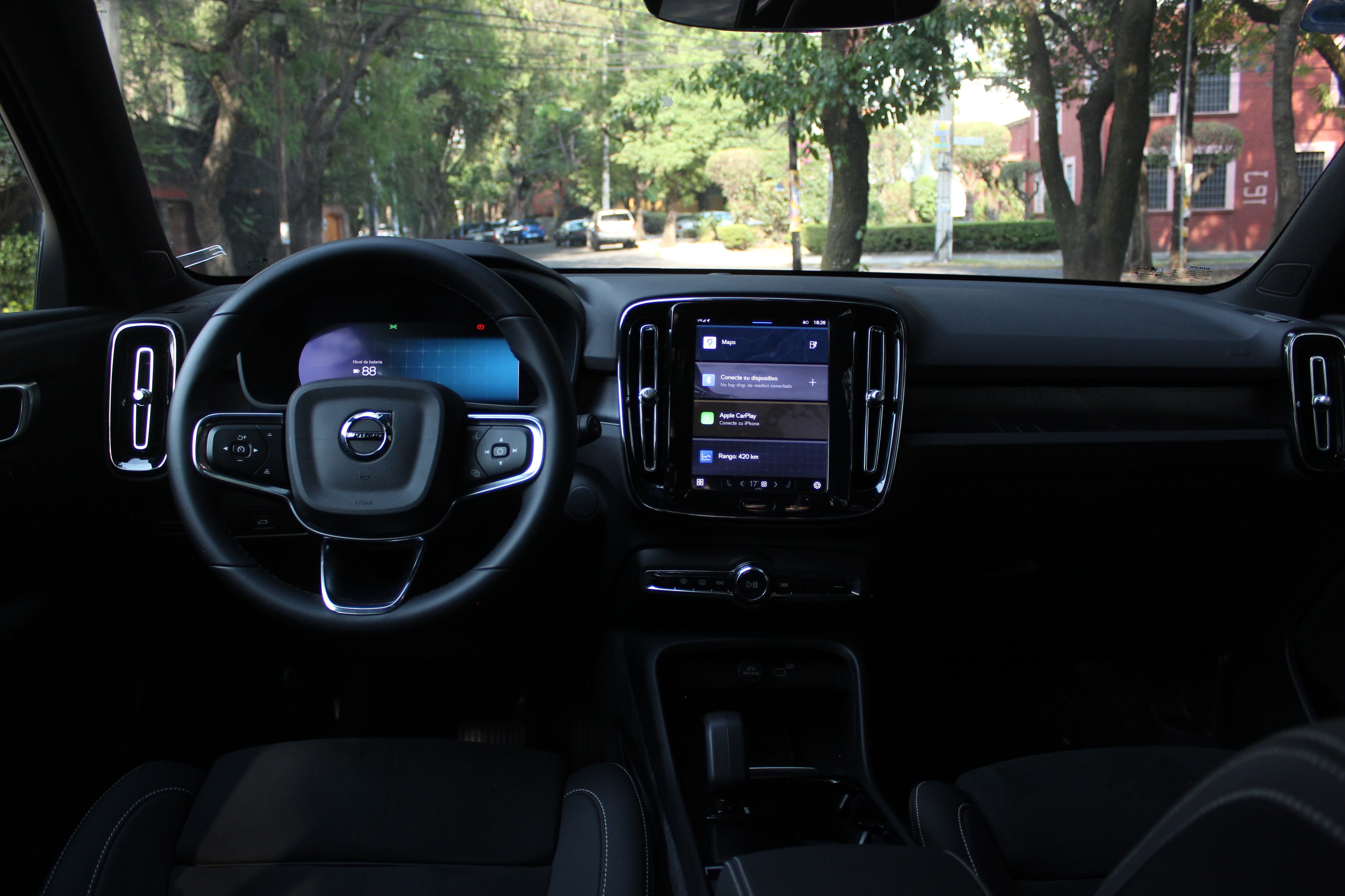 A prueba: Volvo XC40 Recharge Plus, completo desde la base | El Universal