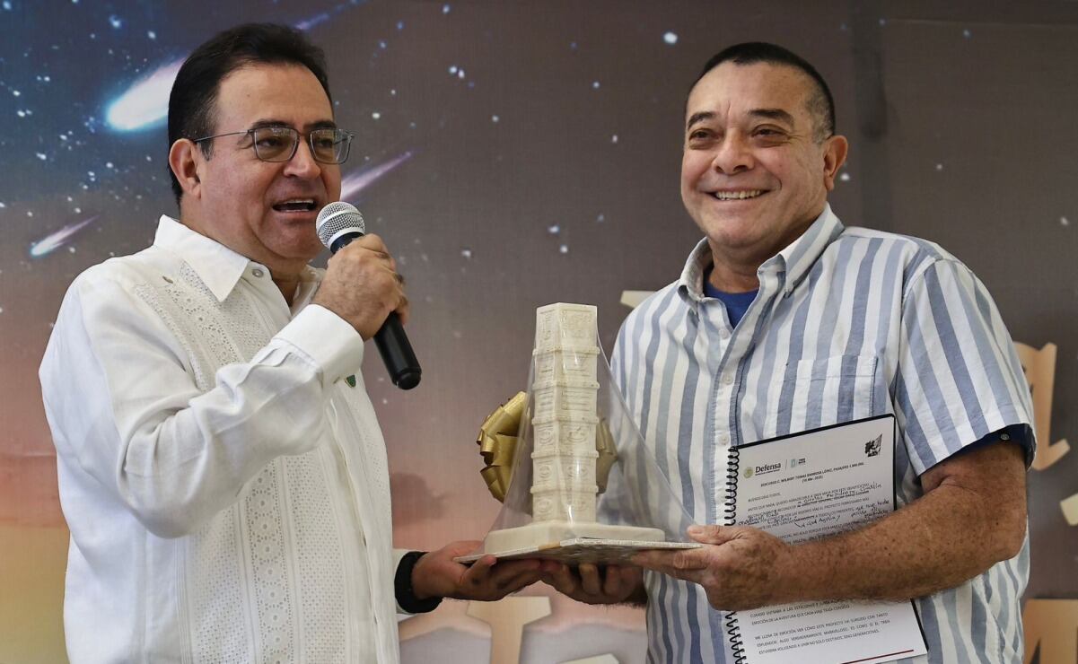 Entregan reconocimiento al pasajero un millón del Tren Maya; simboliza ...