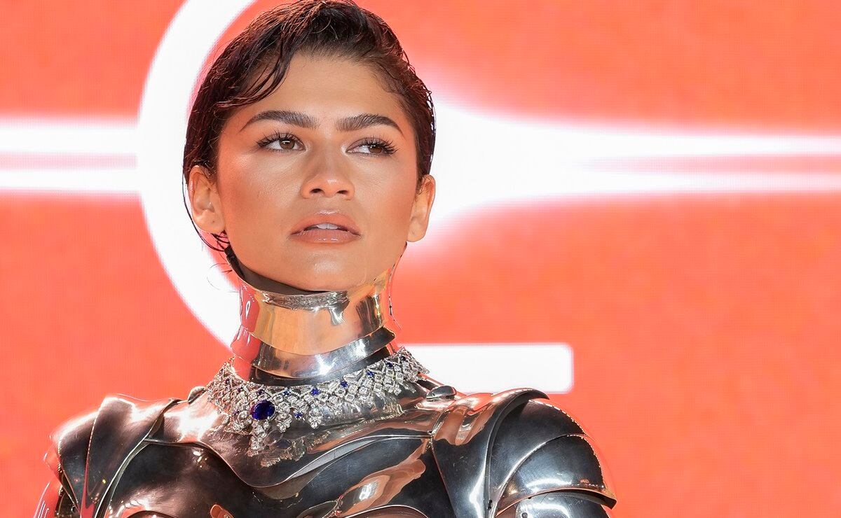 Zendaya sorprende con icónico traje de robot de Mugler
