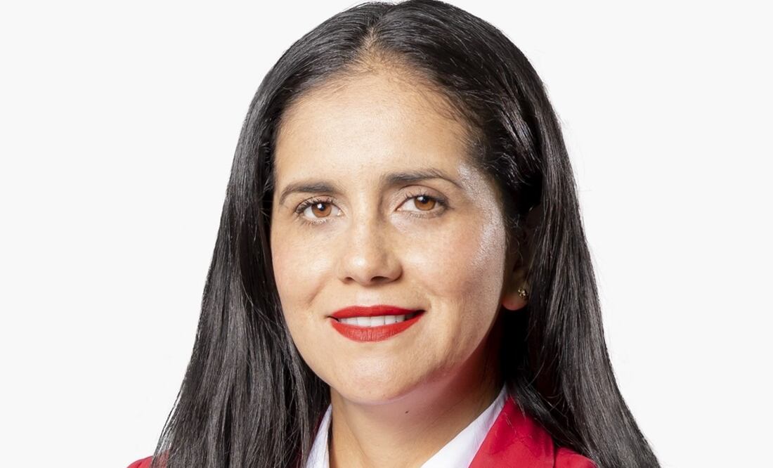 Candidata del PRI a la presidencia municipal de Otzolotepec, Edomex ...