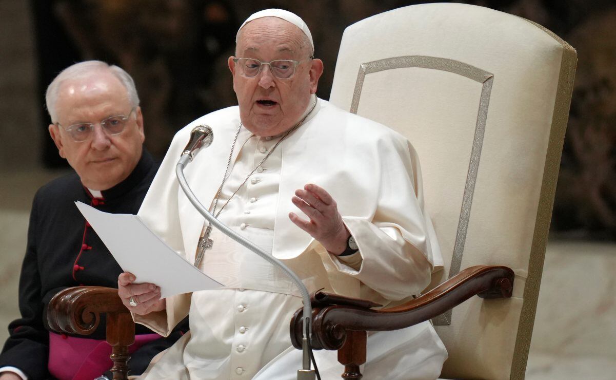 El papa Francisco respira sin asistencia mecánica, reporta el Vaticano ...