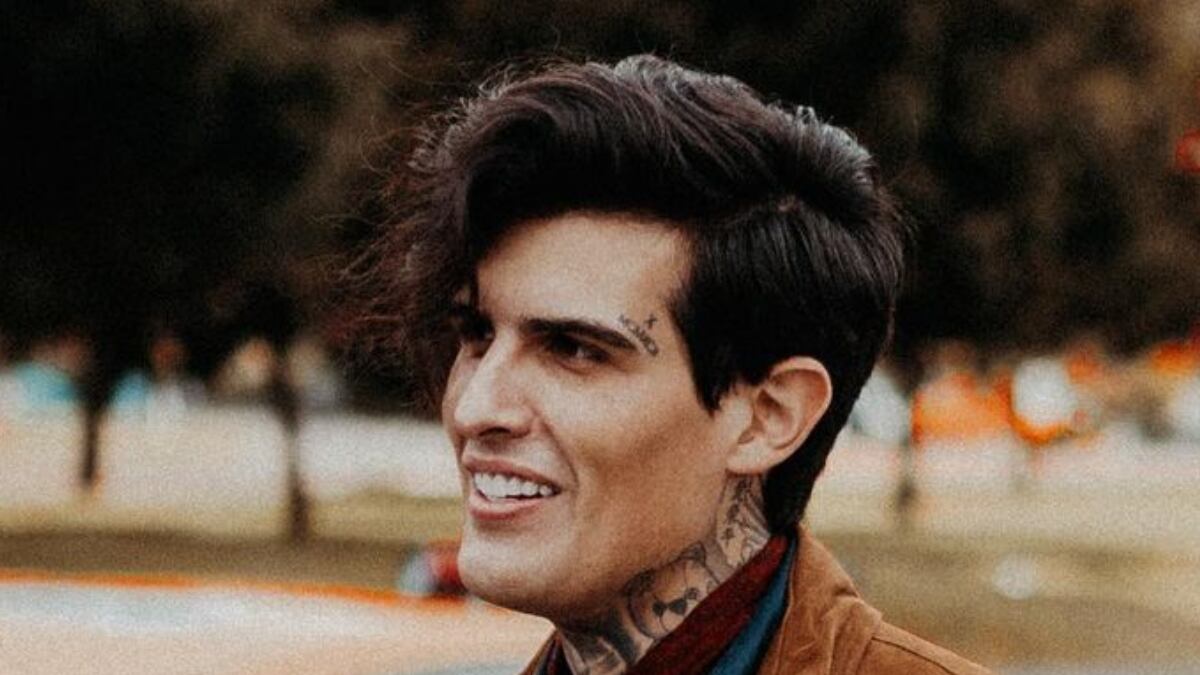 Adriel Favela: Así fue la dura infancia del referente de corridos tumbados