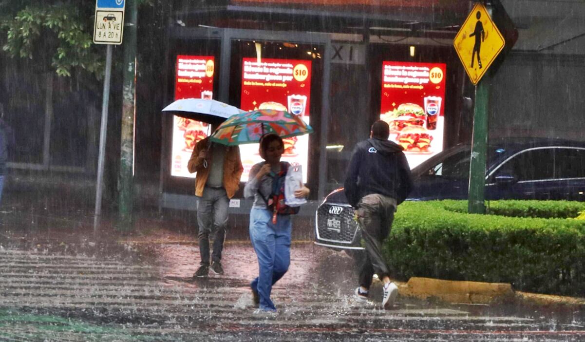 ¡No te vayas a mojar! Activan Alerta Amarilla y Naranja por lluvias ...