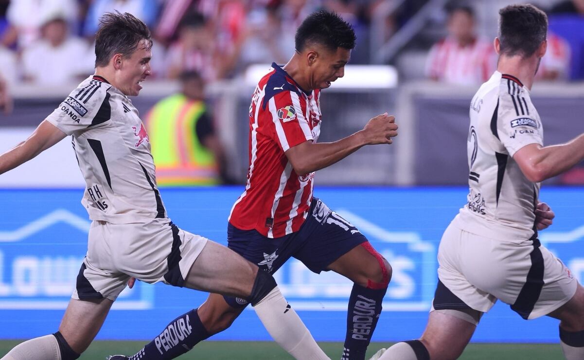 Chivas cae ante el New York RB en su debut en la Leagues Cup; les ...
