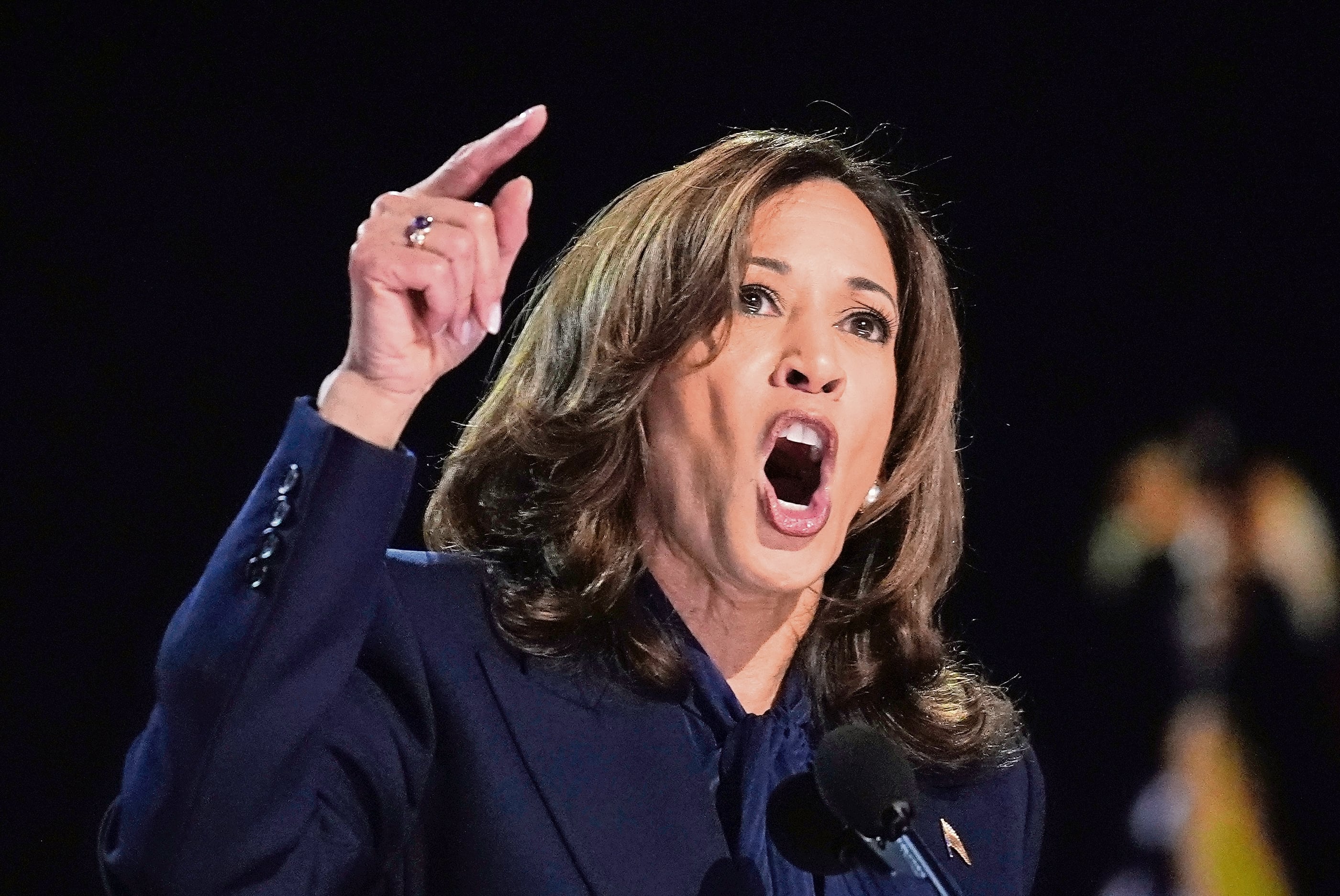 Kamala Harris defiende en "60 minutes" su plan económico; revela que es ...