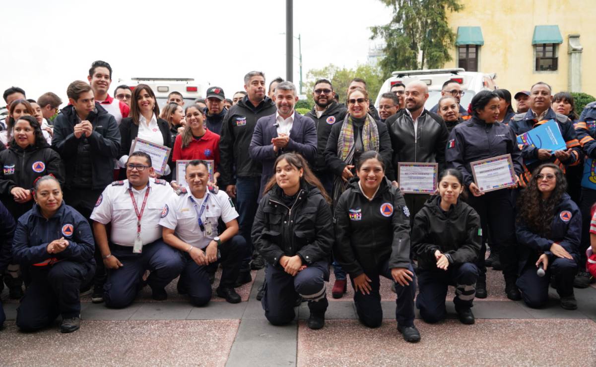 Alcaldía Miguel Hidalgo reconoce labor de socorristas, voluntarios y ...