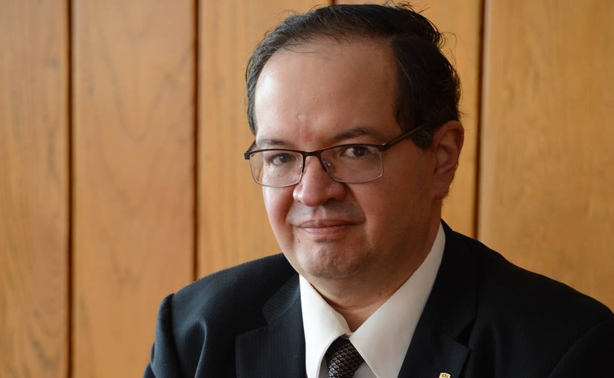 Alistan toma de posesión de Leonardo Lomelí como nuevo rector de la ...