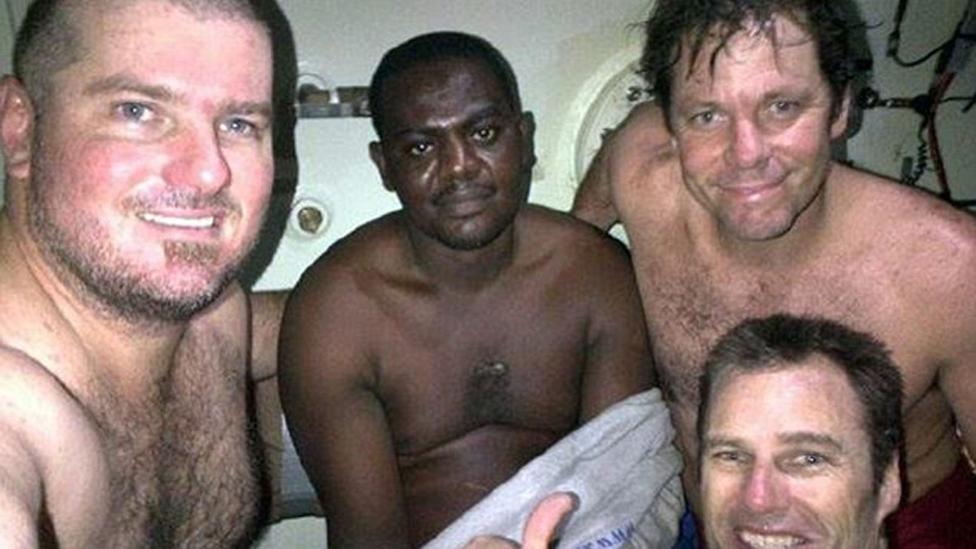 Harrison Okene: el hombre que sobrevivió 60 horas en un barco hundido ...