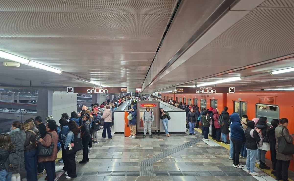 Metro CDMX hoy retrasos, trenes detenidos y saturación en al menos seis ...