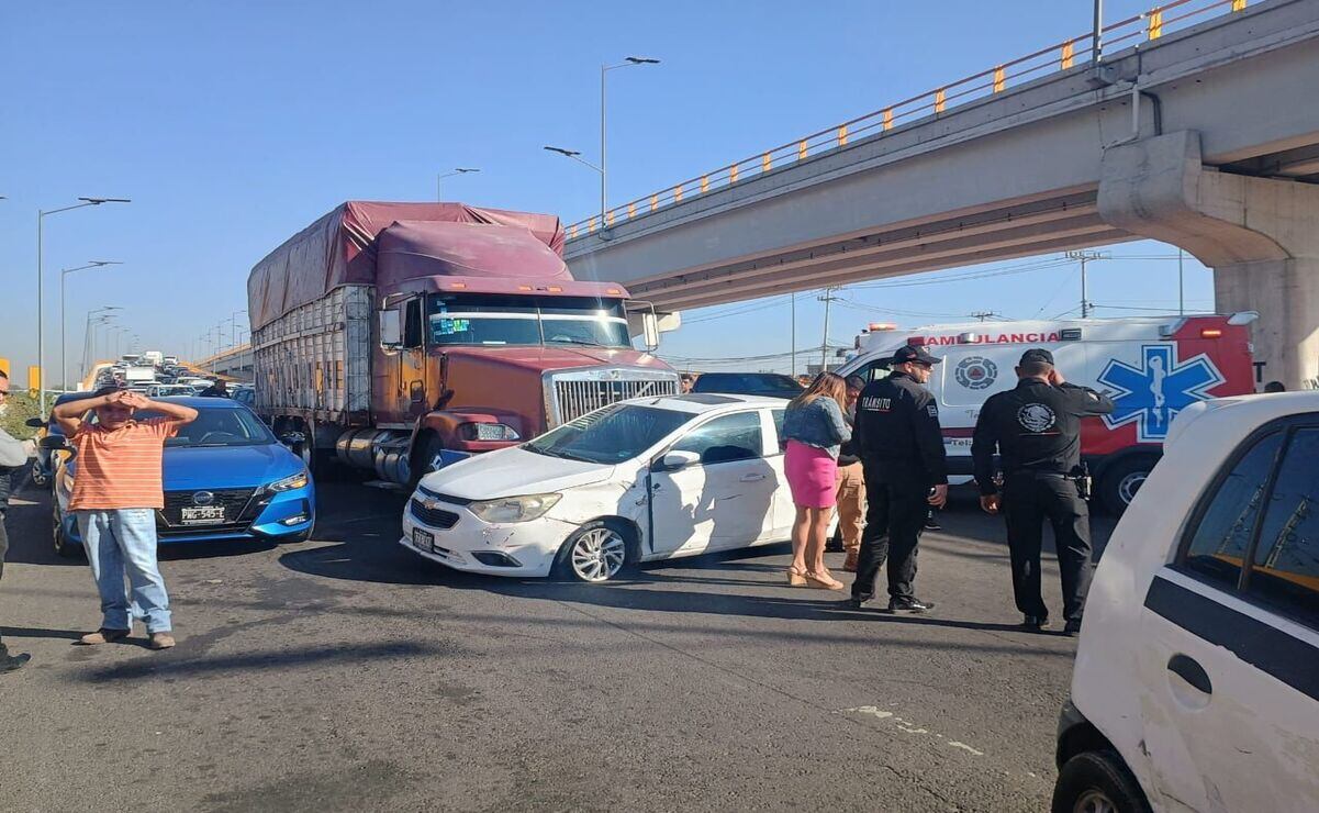Aparatoso Accidente Choque Múltiple En Ecatepec Camión Sin Frenos